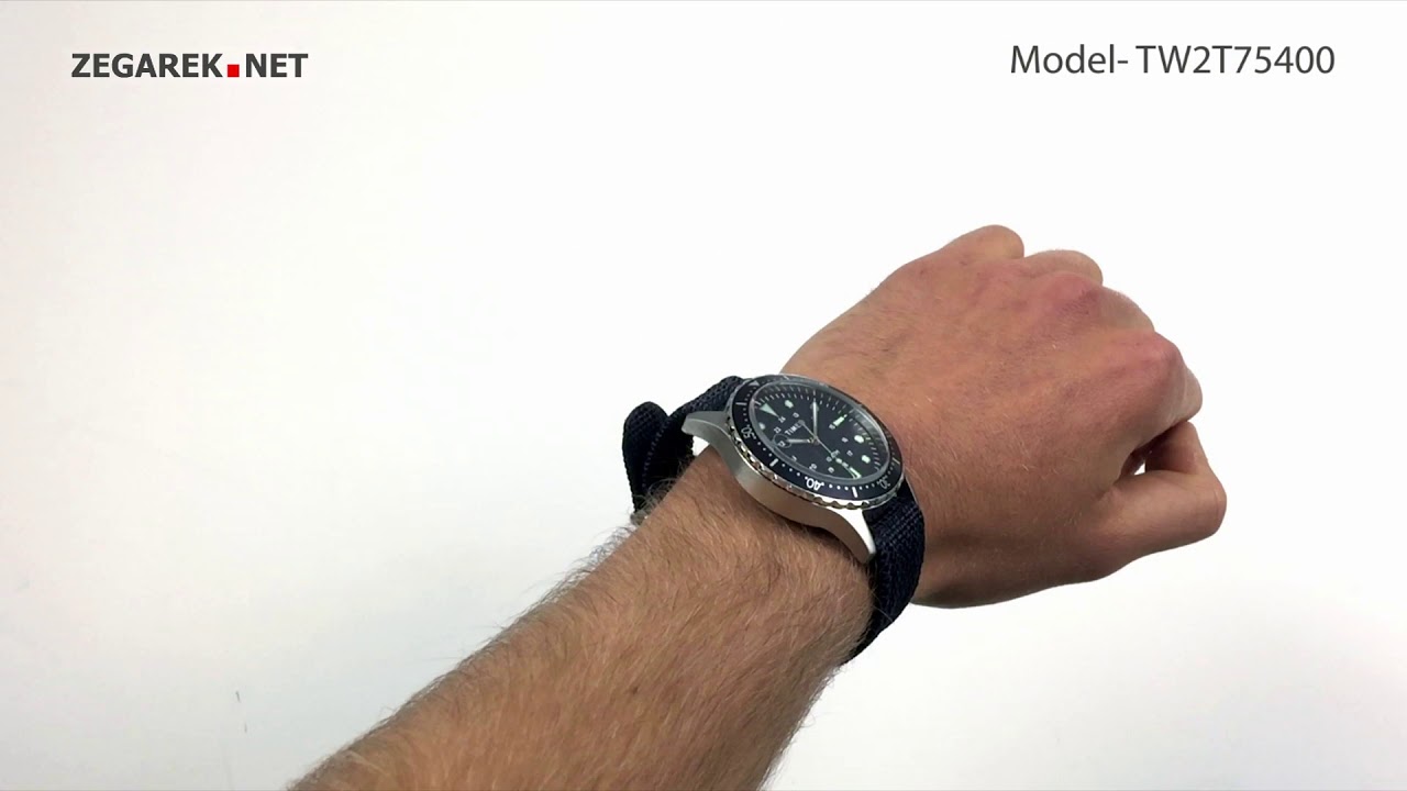 Timex Navi XL TW2T75400 - Zegarek.net - YouTube