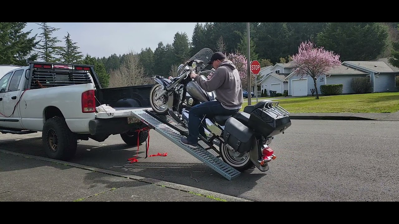 Motorcyle Loader w/ HF winch & Ramps - YouTube