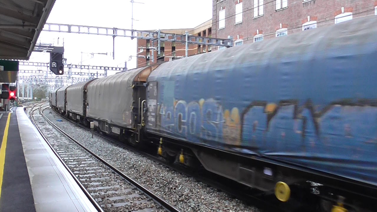 DB Cargo UK Class 66 no: 66172 @ Newport {6M41} 25/02/2020. - YouTube