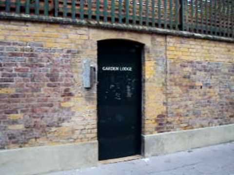 Logan place Garden Lodge 1.wmv - YouTube