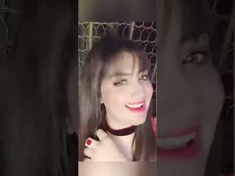 Beautiful girl live chat and dance 