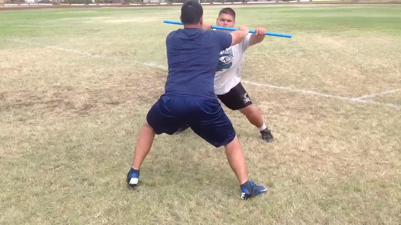 Offense Linemen Working The Step Slides - YouTube