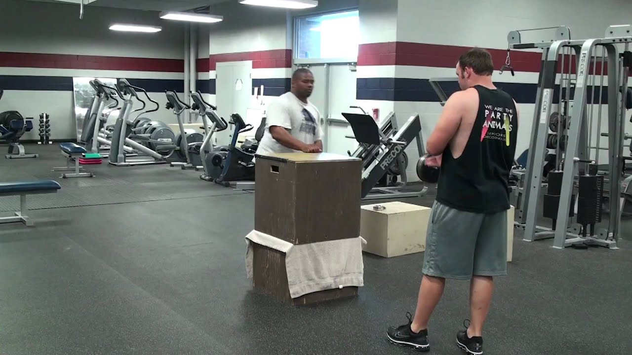 Mike Sprowl 43 in box jump May 2010.m2ts - YouTube