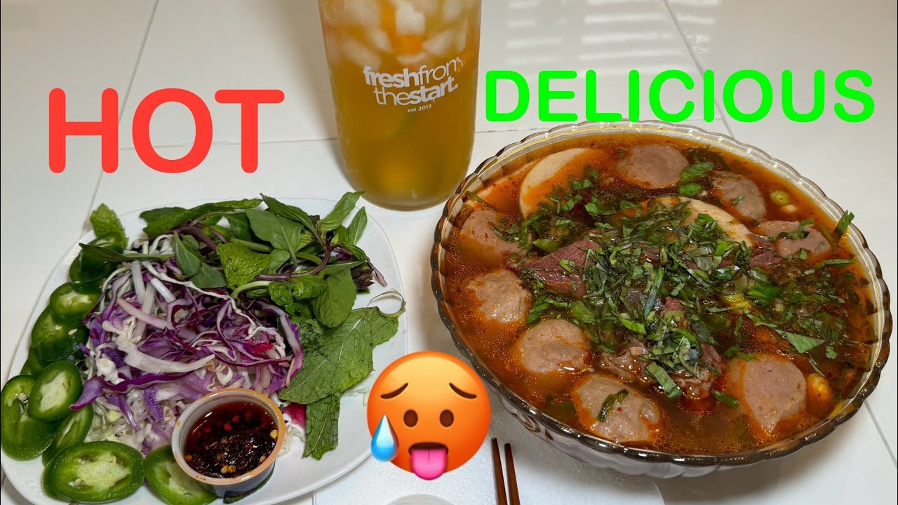 VIETNAMESE SPICY BEEF NOODLE SOUP DELICIOUS WITH THE HOT SATE - YouTube