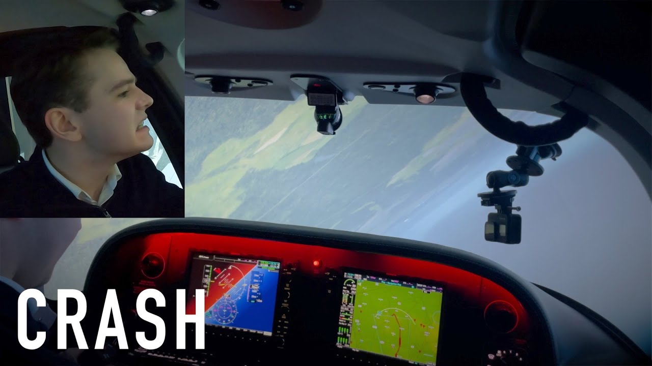 I Flew In A Professional Flight Simulator AND CRASHED - YouTube