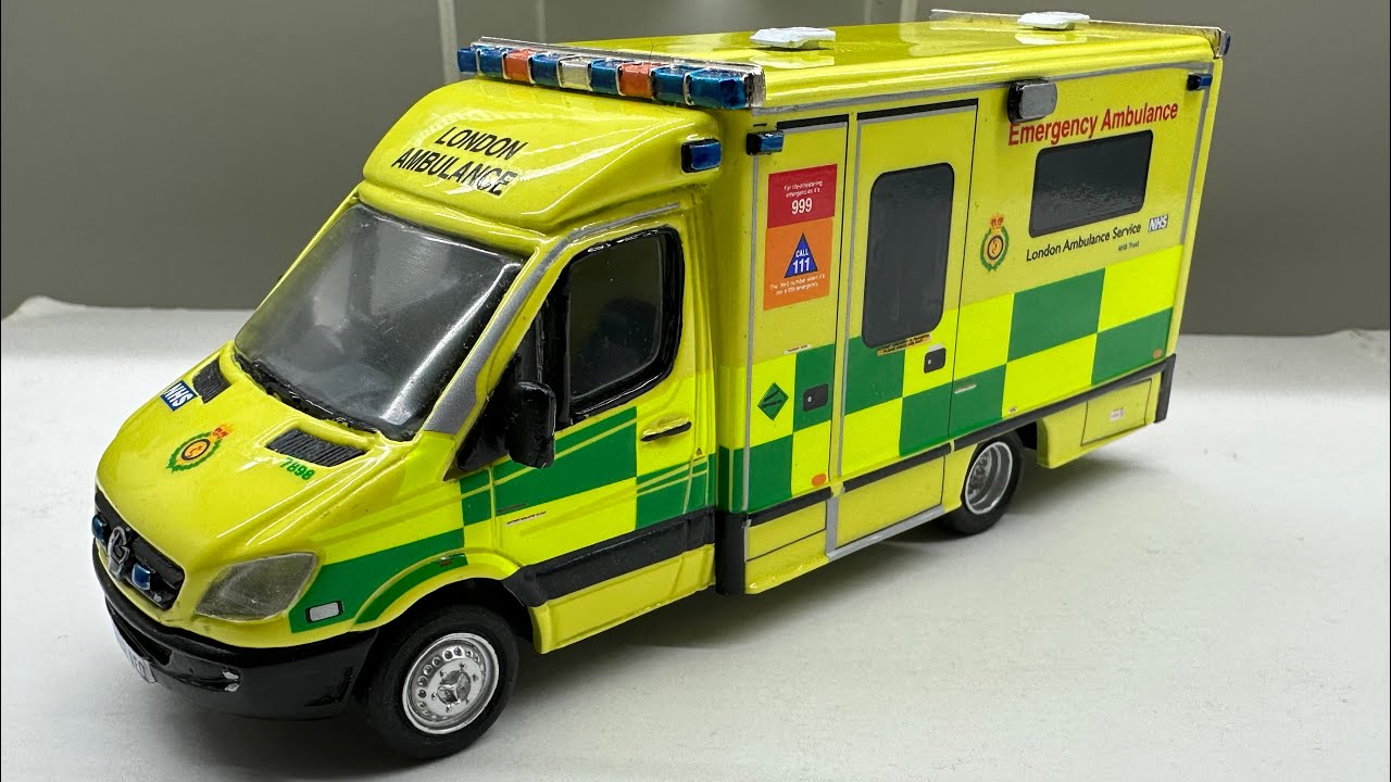 1 43 Mercedes Benz Sprinter London Ambulance Service Model YouTube 1-43-mercedes-benz-sprinter-london-ambulance-service-model-youtube