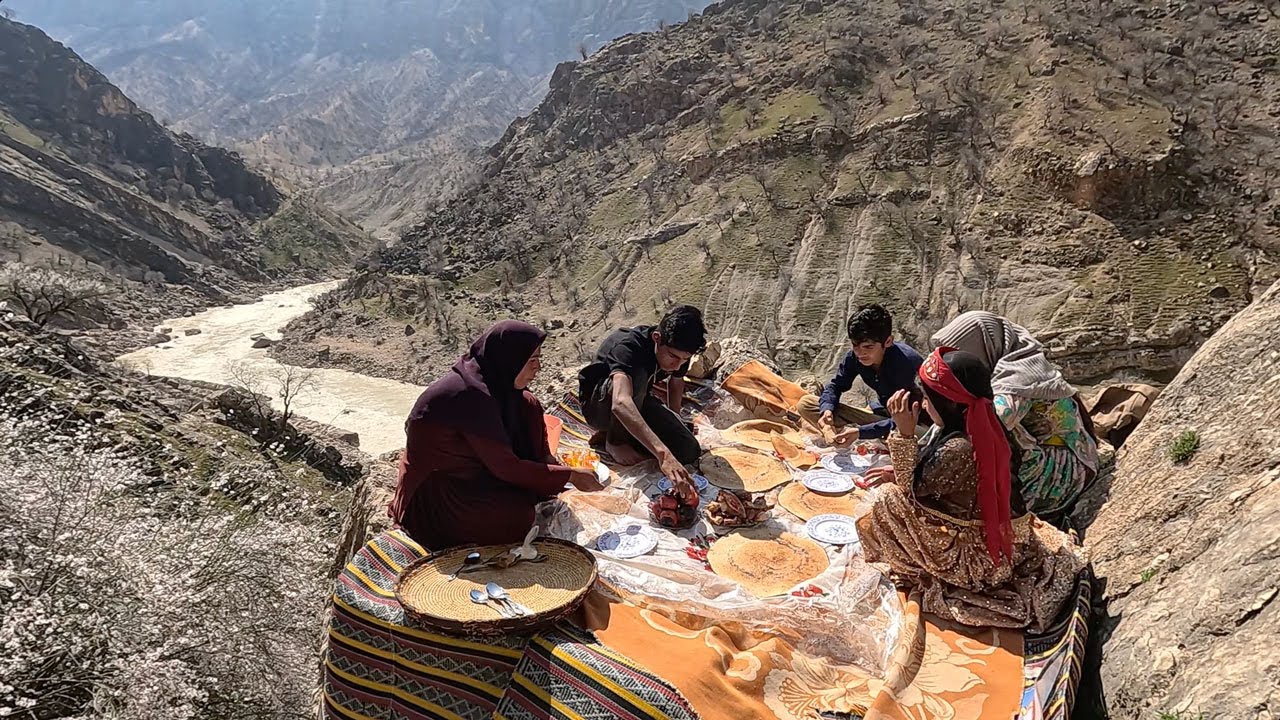 Nomadic family Adventure in the beautiful Wild nature, So exciting ...