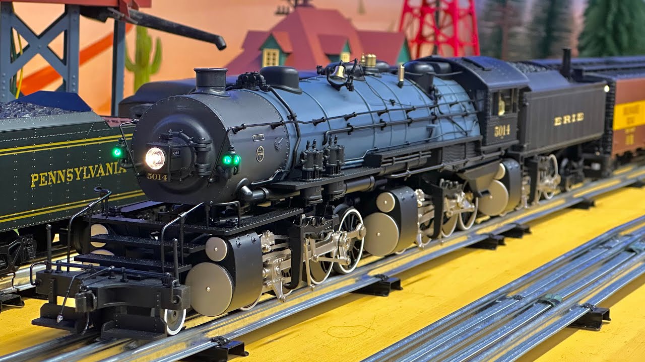 LIONEL 2431030 ERIE VISION TRIPLEX W/LEGACY #5014 - YouTube