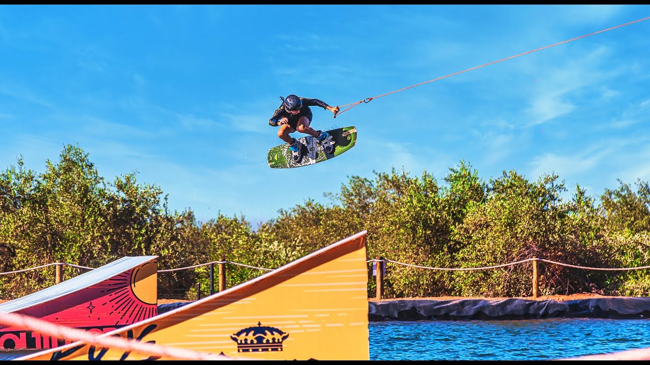 El Roble Wake Complex - Fuzion tv (Wakepark) - YouTube
