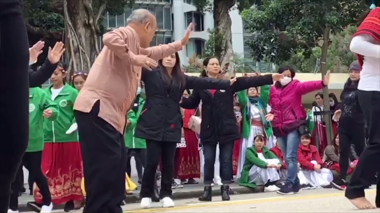 Ifugao Dance with Bishop Moses Chungalao - YouTube
