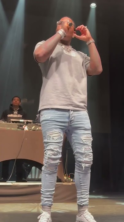 Kevin Gates Got On Skinny Jeans π Youtube