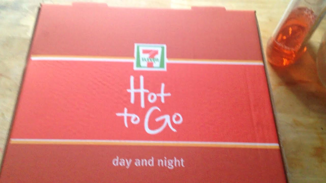 711 PIZZA - YouTube