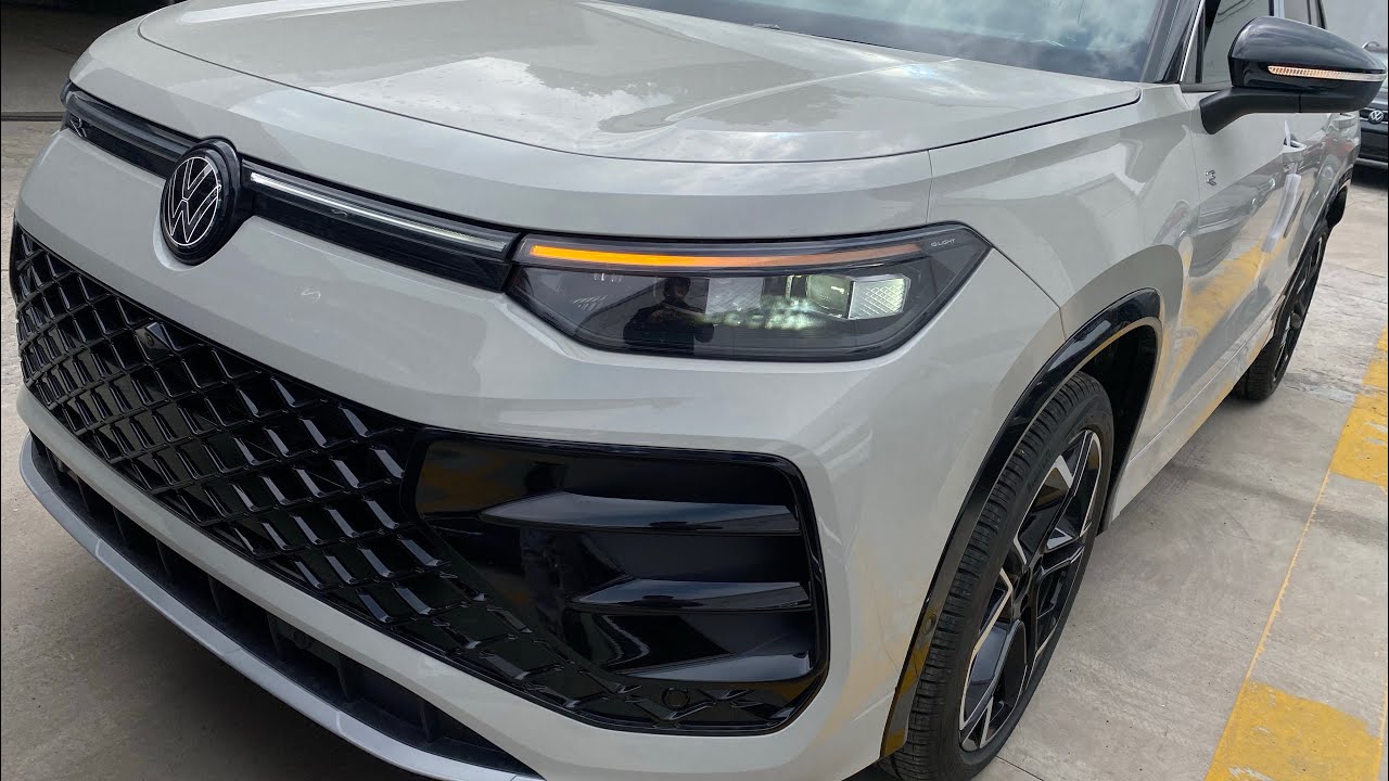 El Tiguan r line 2025 GRIS ASCOT NUEVO color - YouTube