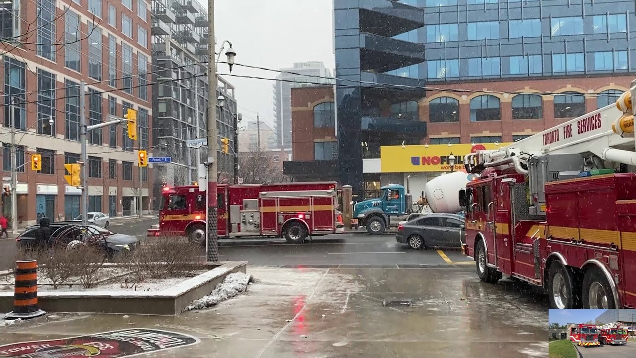 Toronto Fire Spare Pumper 333 & Tower 333 Responding - YouTube