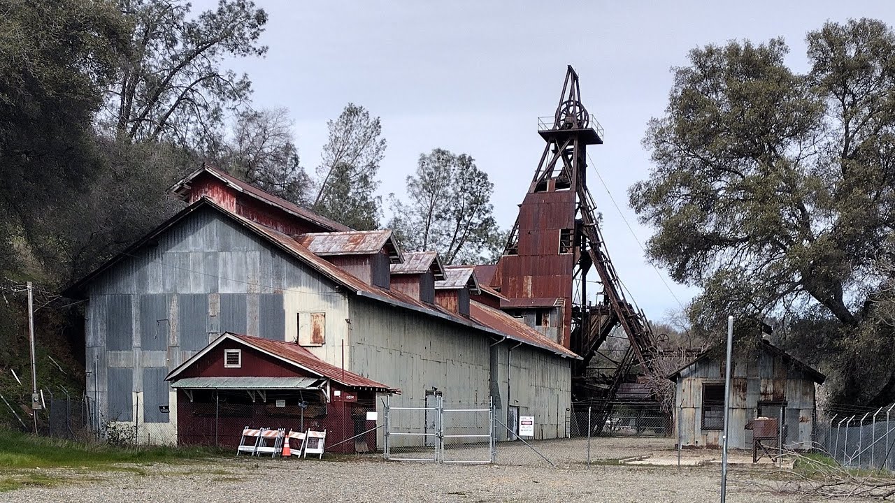 Argonaut Mine Jackson Haunted Gold Mining Town Ghost Spirit - YouTube