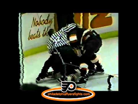 Oct 29, 1995 Scott Levins vs Phil Crowe Ottawa Senators vs Philadelphia ...