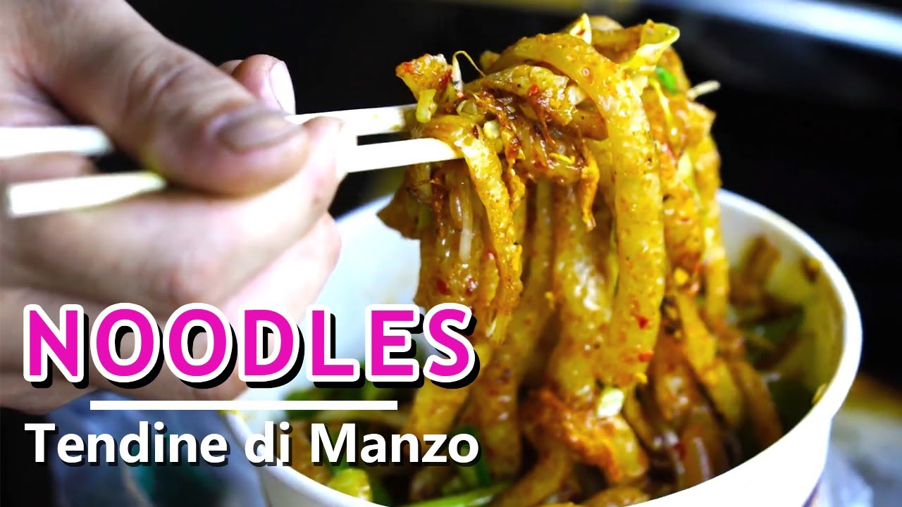 Noodles Spaghetti cinesi con Tendine di Manzo (ricetta popolare in Cina ...