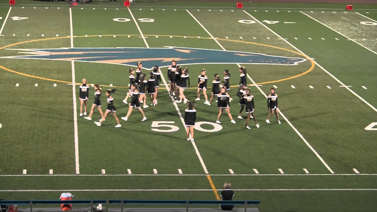 MHS Millennium Cheer Team Halftime, Sept 4 2010, Tracy CA - YouTube