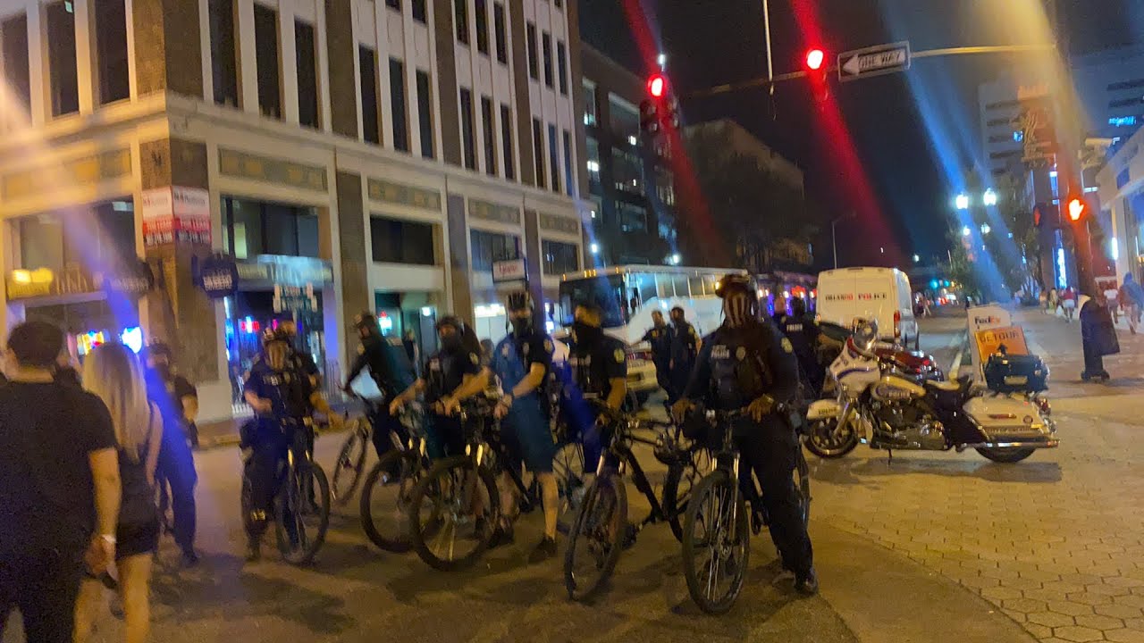 COP WATCHING IN ORLANDO - YouTube