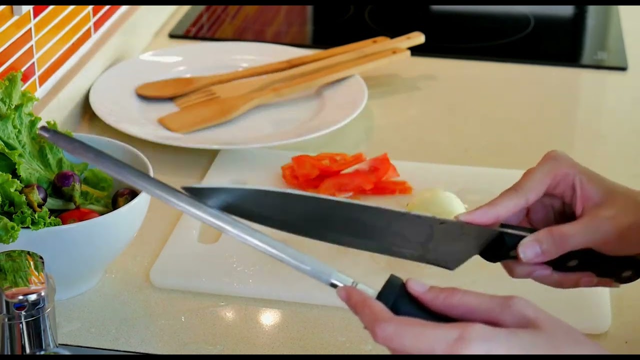 kitchen knife sharpening techniques - YouTube