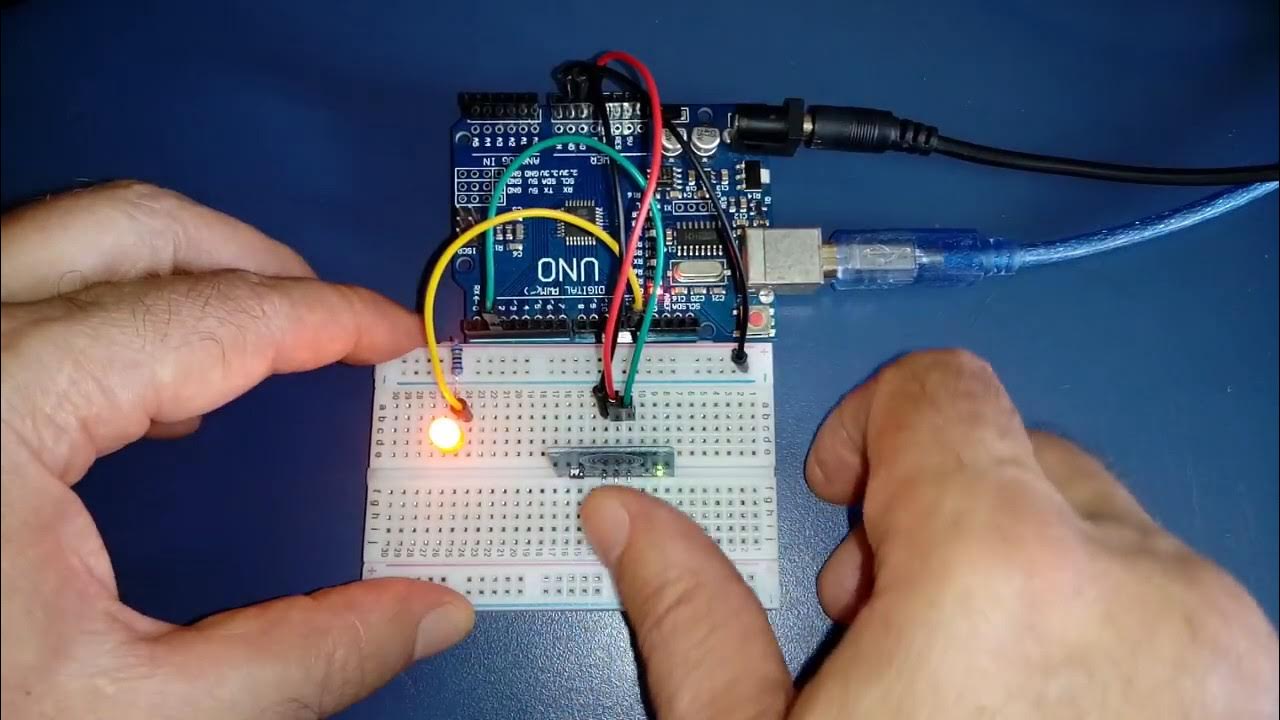 Sensor de toque capacitivo como interruptor - liga e desliga - Arduino Básico - #77 - YouTube