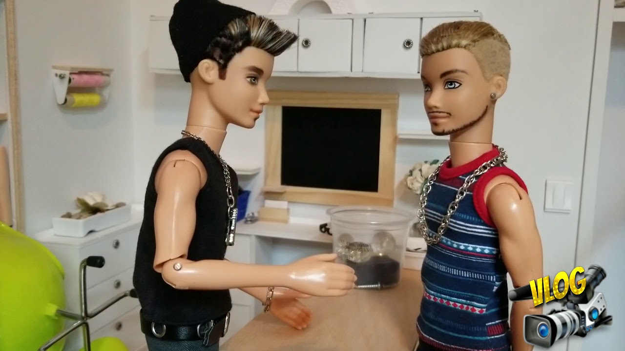 Gavin vlogs with Dee then Interruption from the Ex - YouTube