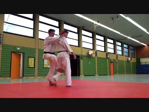 Удушающий Kata ha jime combat judo - YouTube
