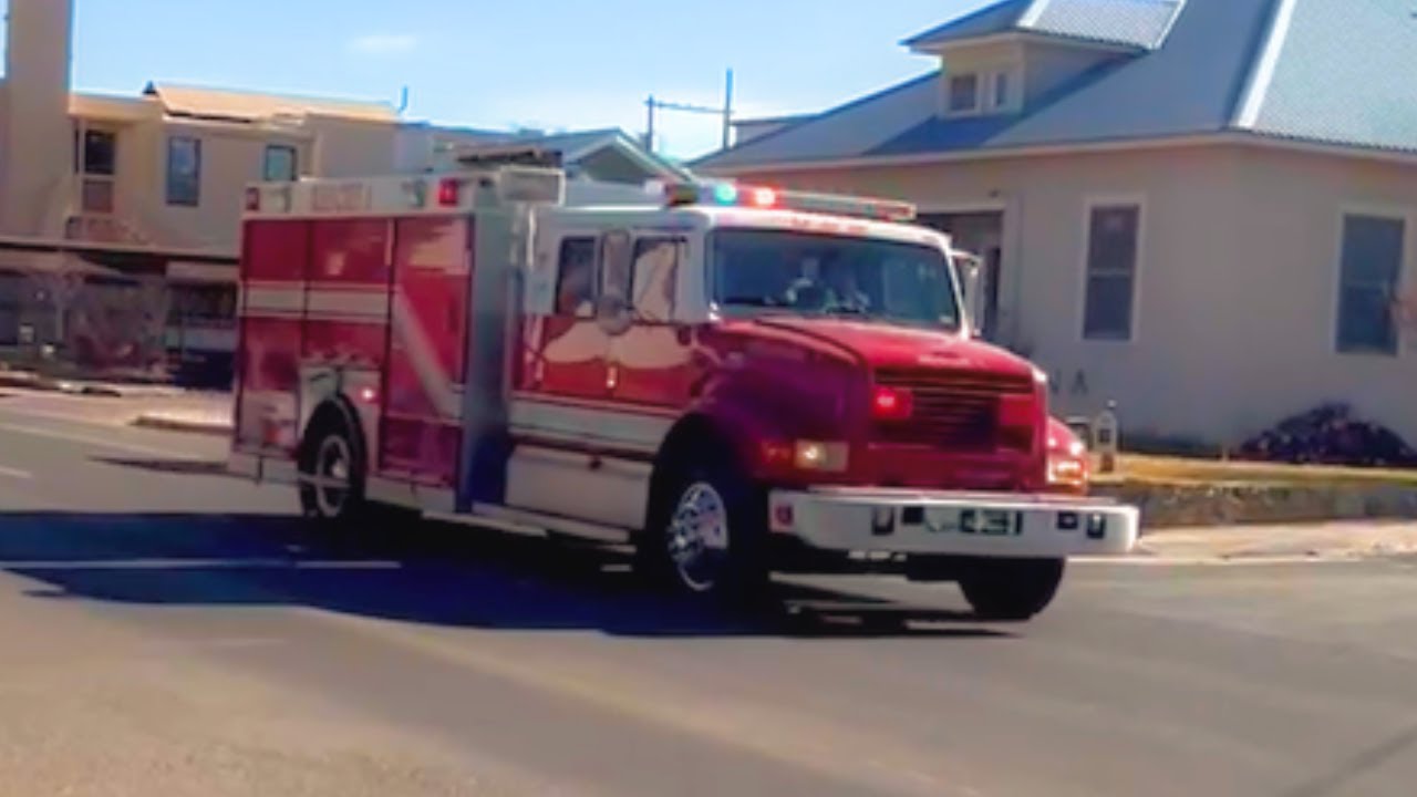 Alpine Volunteer Fire Department Arriving at an MVA - YouTube