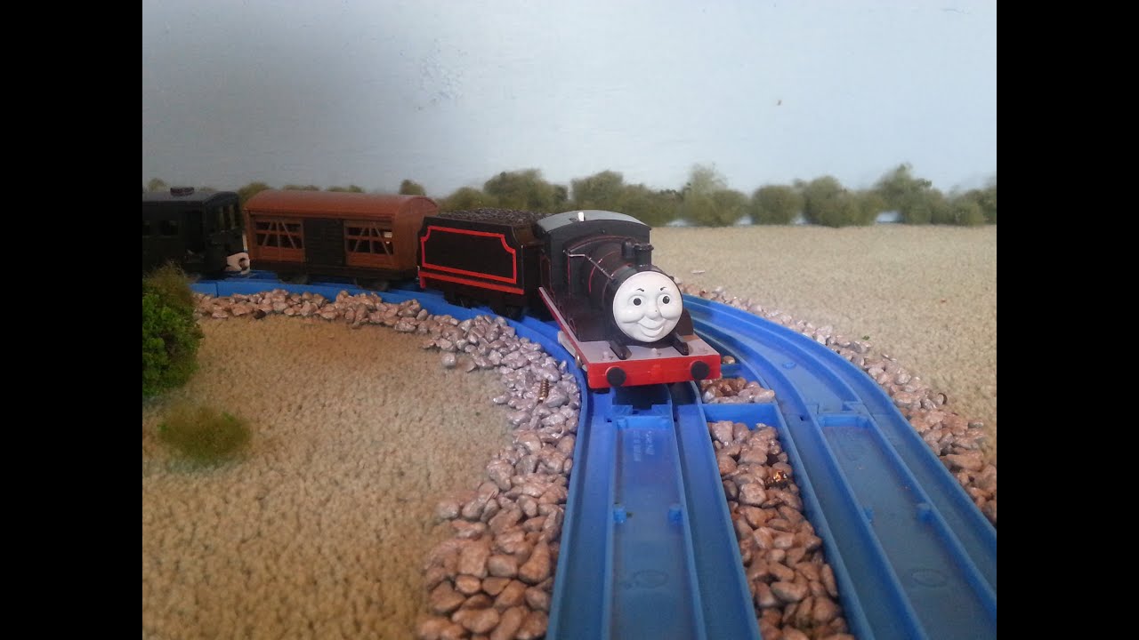 Tomy Trackmaster Black Livery James - YouTube