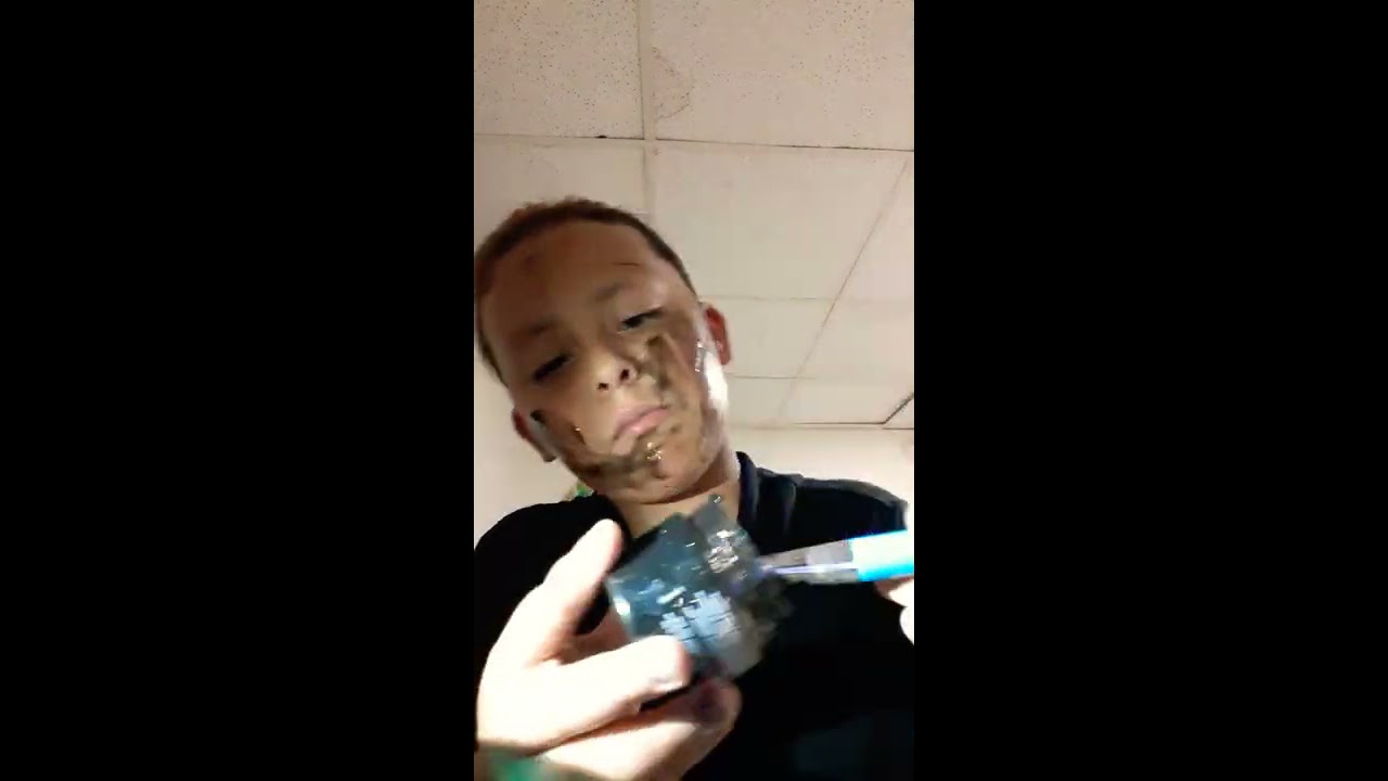 Emo/shop boys face mask routine - YouTube