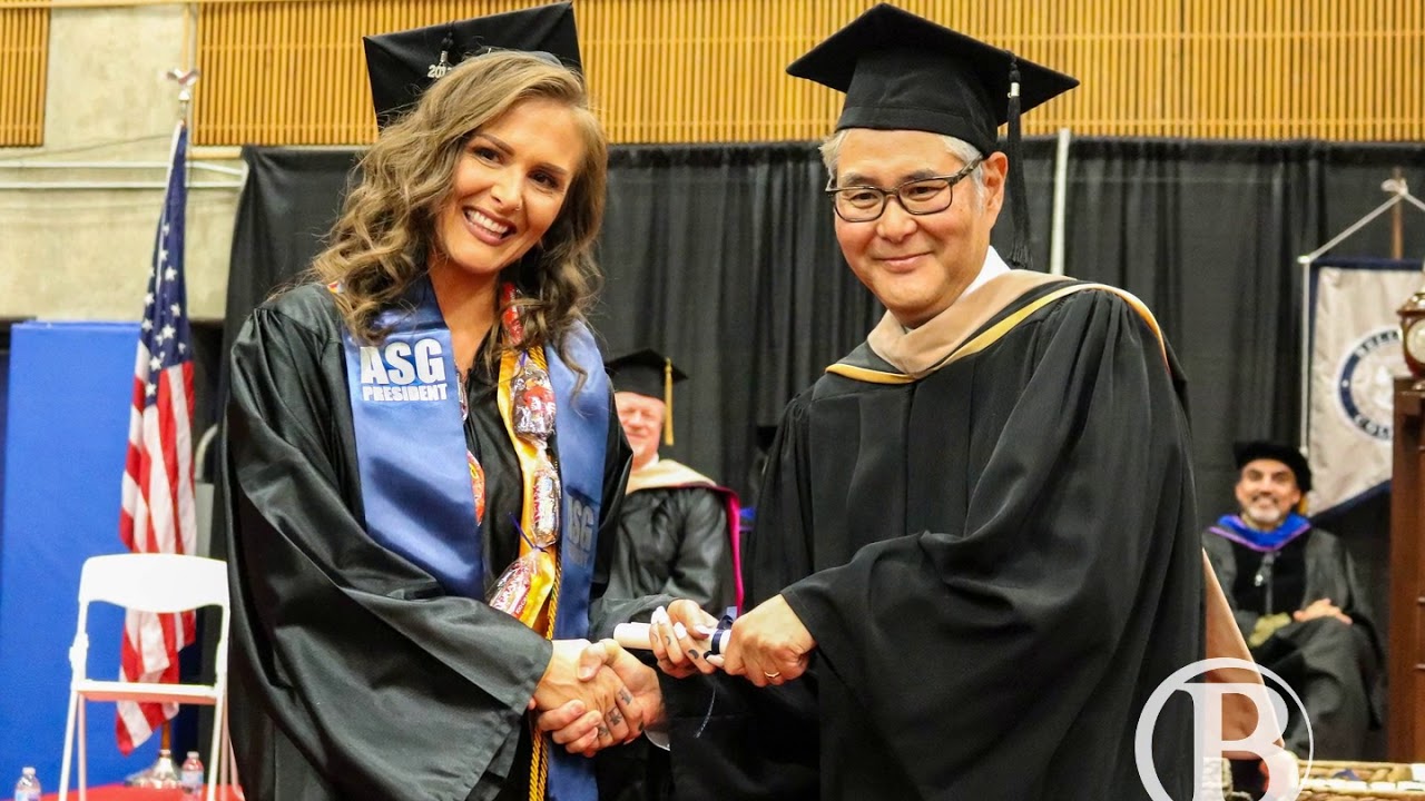 Bellevue College Commencement 2018 - YouTube