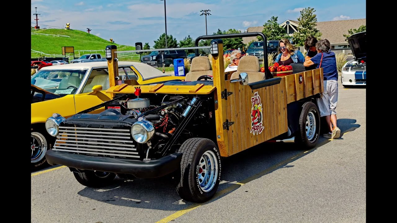 Alley Rats Car Club Milwaukee 9th annual show part two - YouTube