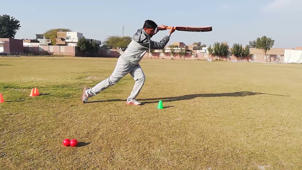 How to play perfect front foot drive/ U13/14 - YouTube