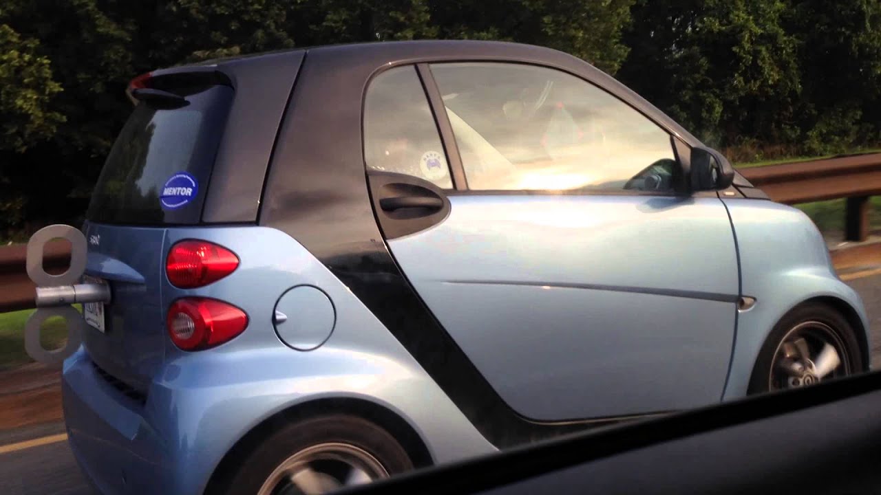 Smart car wind up - YouTube