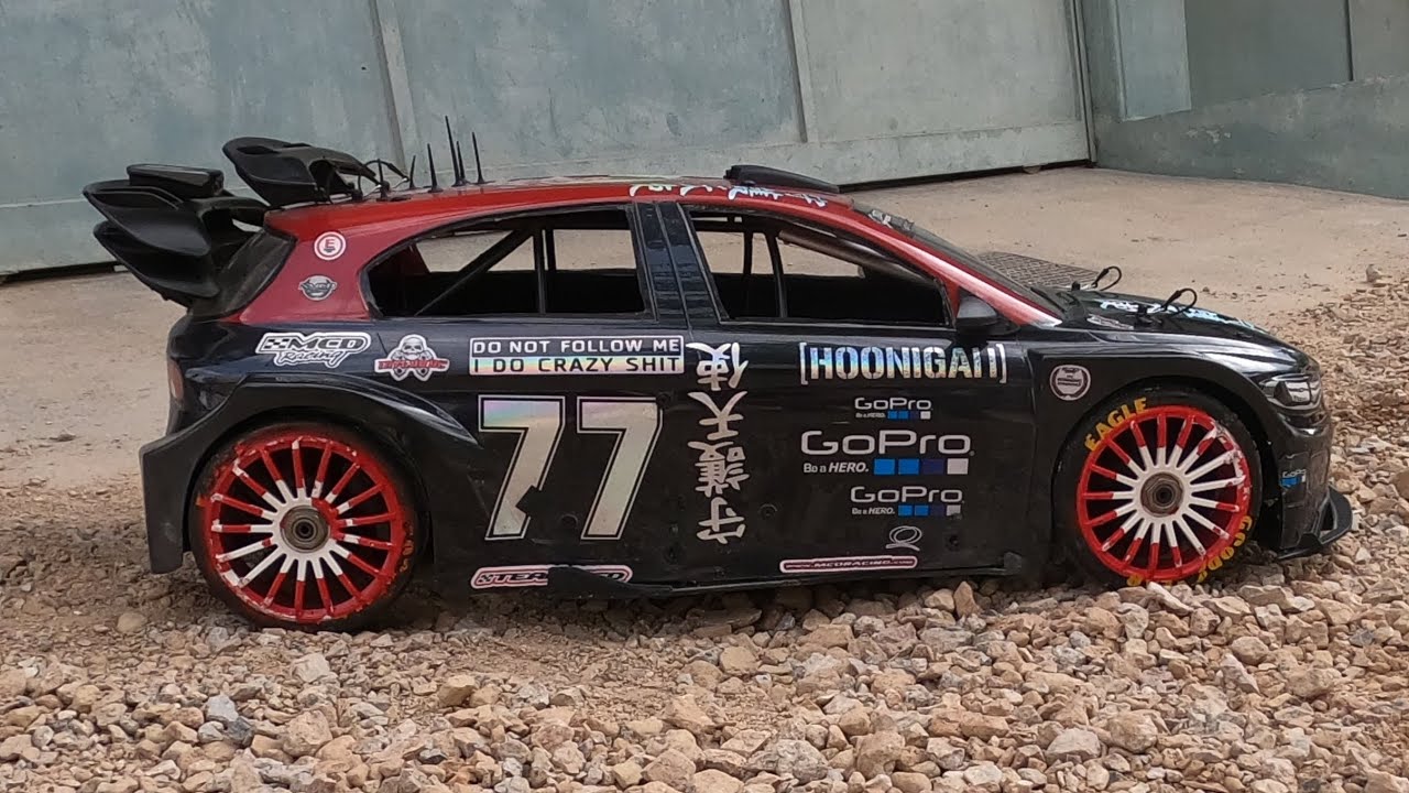 Mcd XR5 electric 104km/h on 8s - YouTube