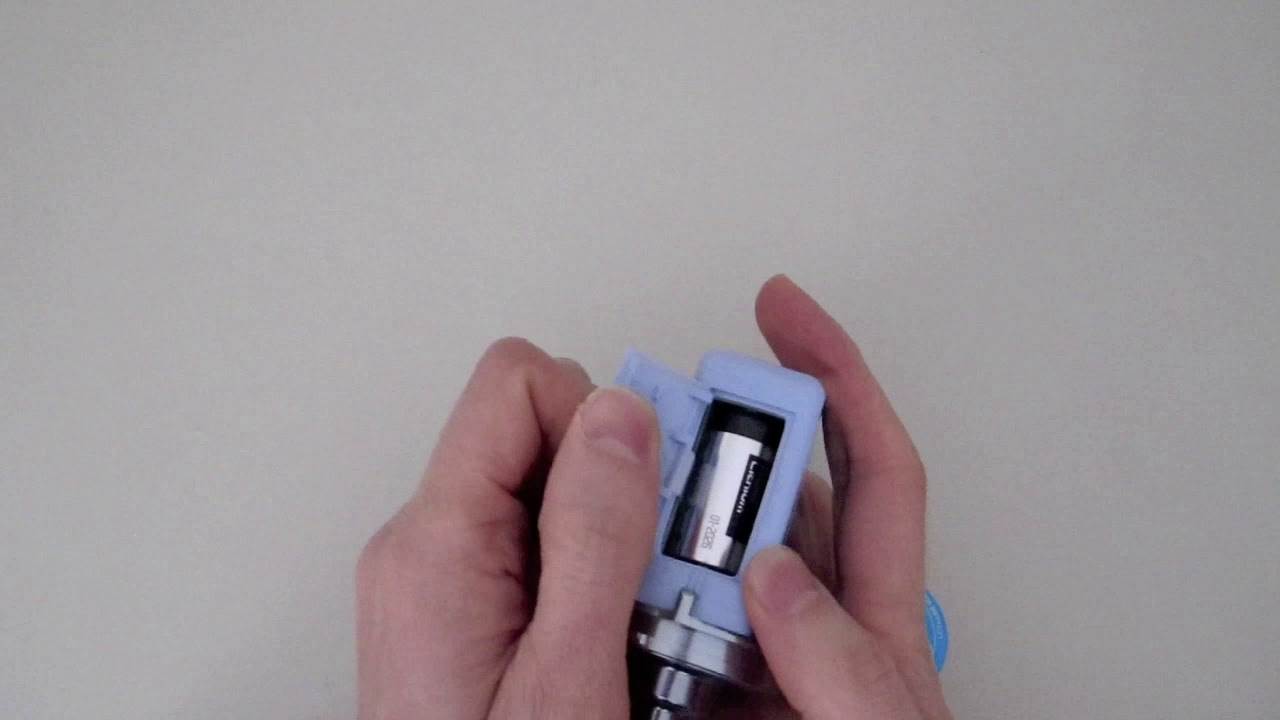 Crono S-PID 100 Opening the battery compartment, and setting the flow ...