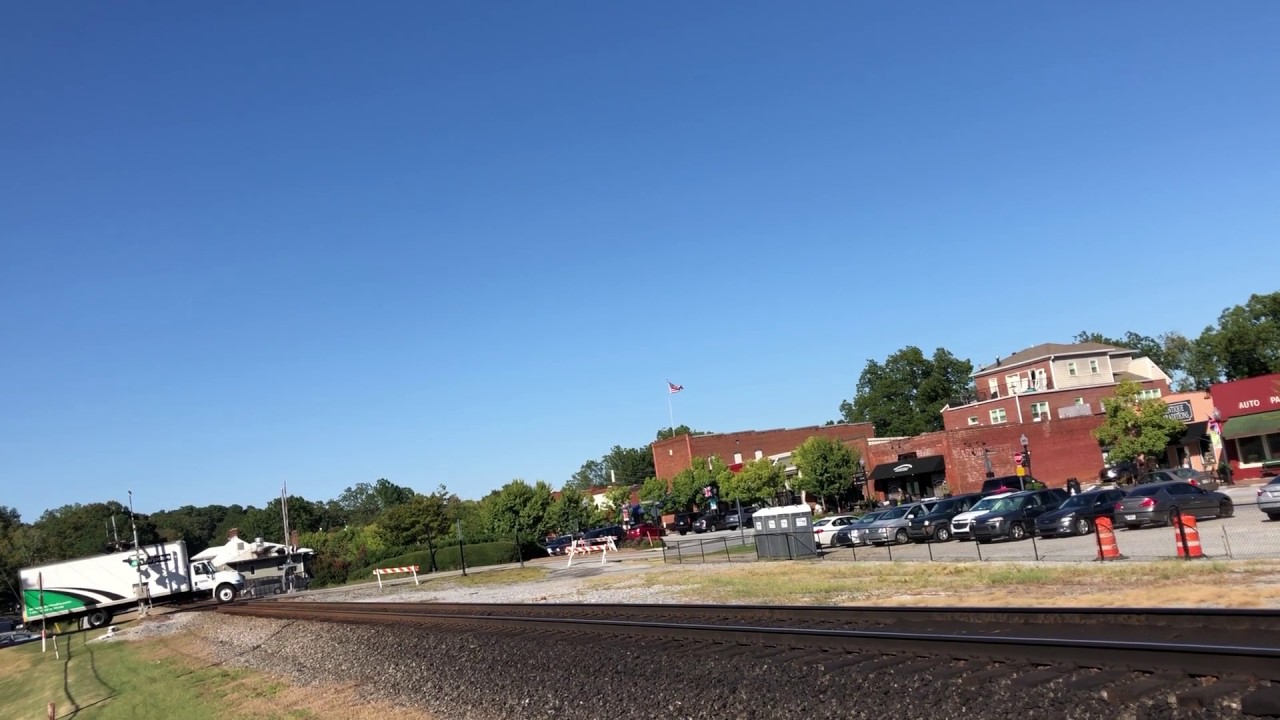 NS 8146 Leads NS 119 Thru Norcross, GA 9/6/19 - YouTube