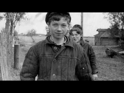 Пропел гудок заводской - YouTube