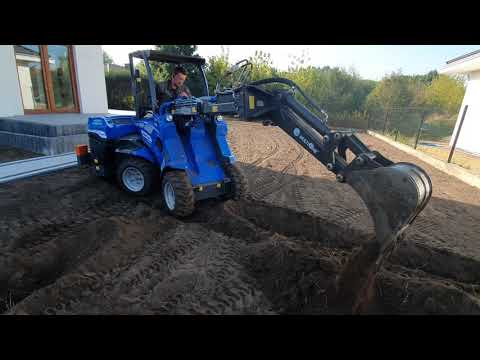 Multione 5.3 CSF miniładowarka ramie kopiące pod system nawadniający ...