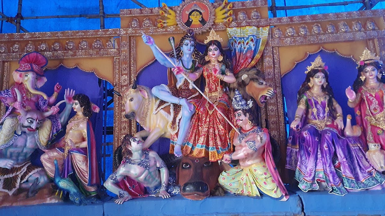 uncommon Durga Pratima, Durga Murti kaise banaen, Siliguri kumartuli ...