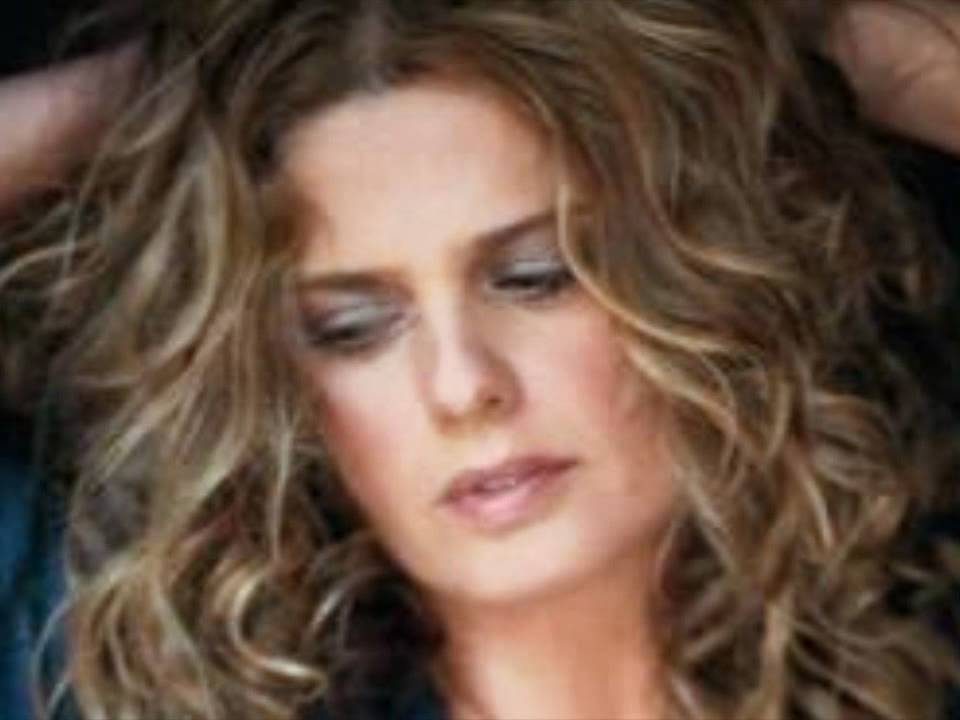 ΘΑ ΣΠΑΣΩ ΚΟΥΠΕΣ Ε. ΤΣΑΛΙΓΟΠΟΥΛΟΥ - ΓΛΥΚΕΡΙΑ (live) (HD) - YouTube