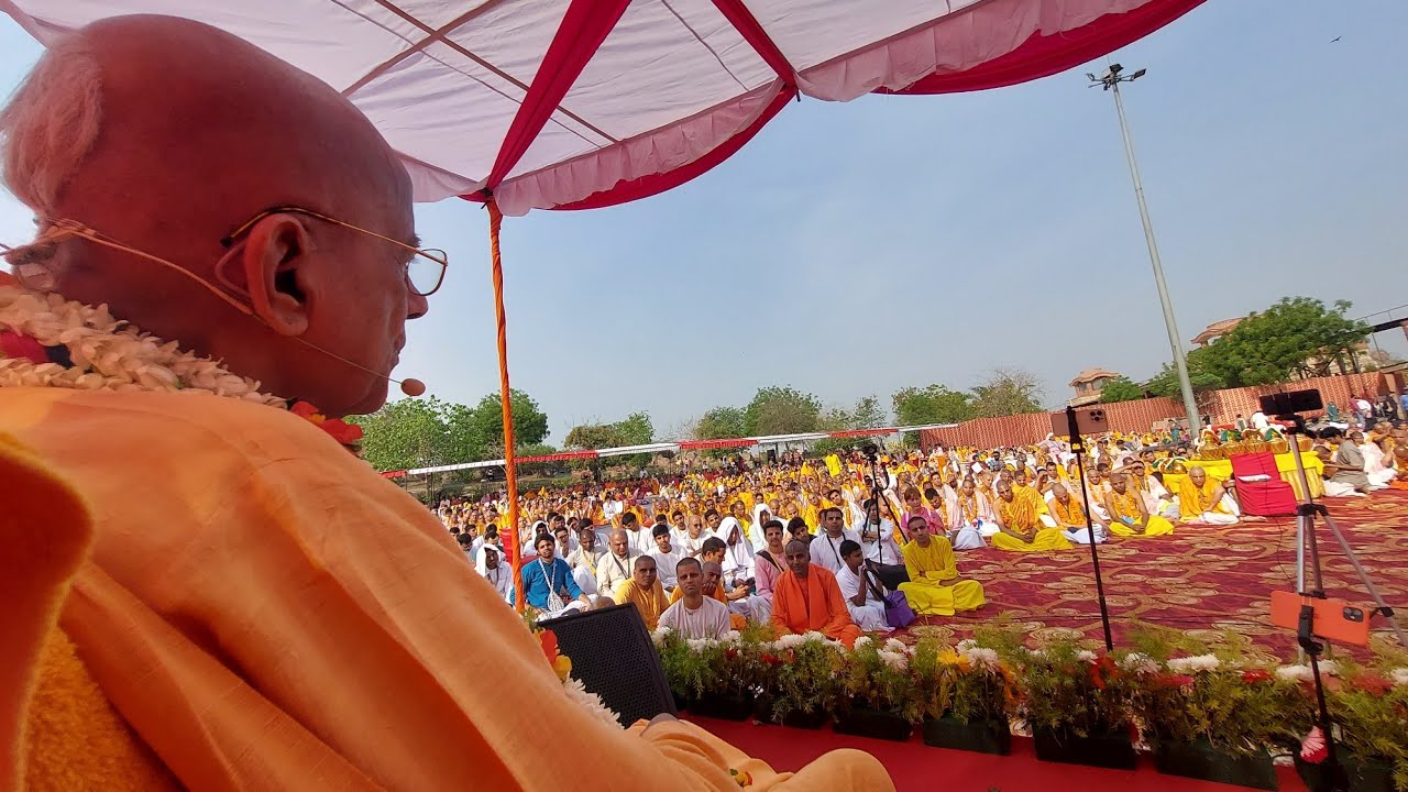 Diksha ceremony class at iskcon Delhi - YouTube
