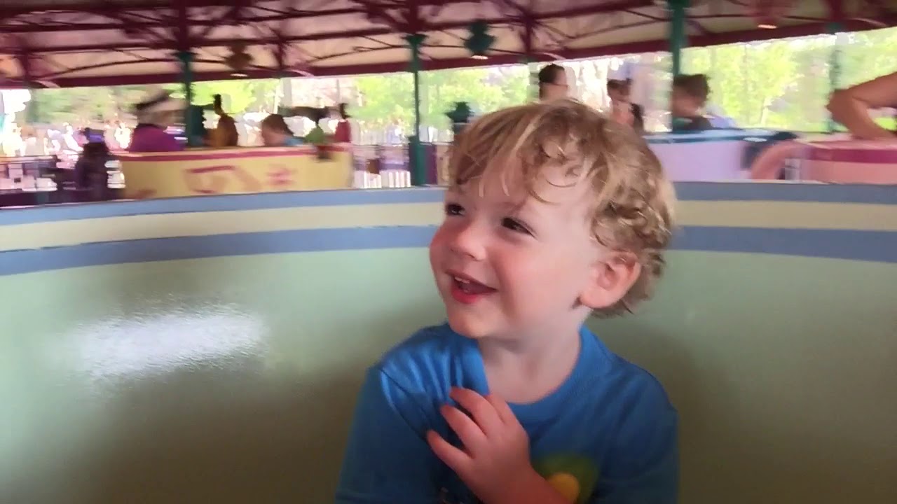 Justin’s First Disney Teacups Ride - YouTube