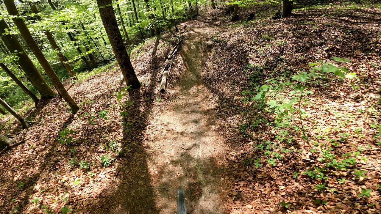 Burg Wagegg Trail - YouTube