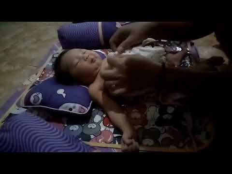 ANAK PERAWAN LAGI MANDI