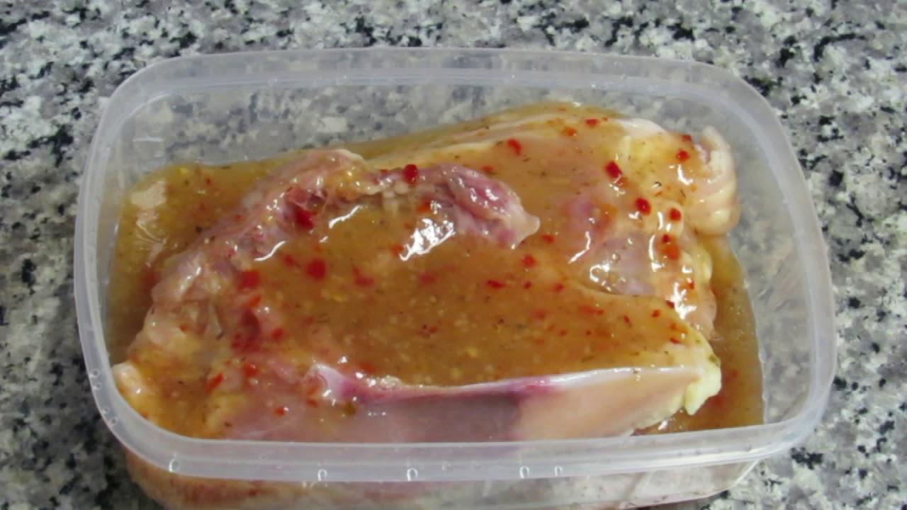 Pechuga de pollo con hueso en salsa italiana más vegetales - YouTube
