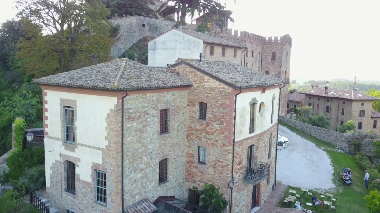 Castello Di Tabiano, Italy - YouTube