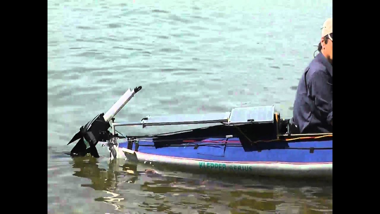 Das von Solar angetriebene Hybrid - Faltboot der Klepper Faltbootwerft ...