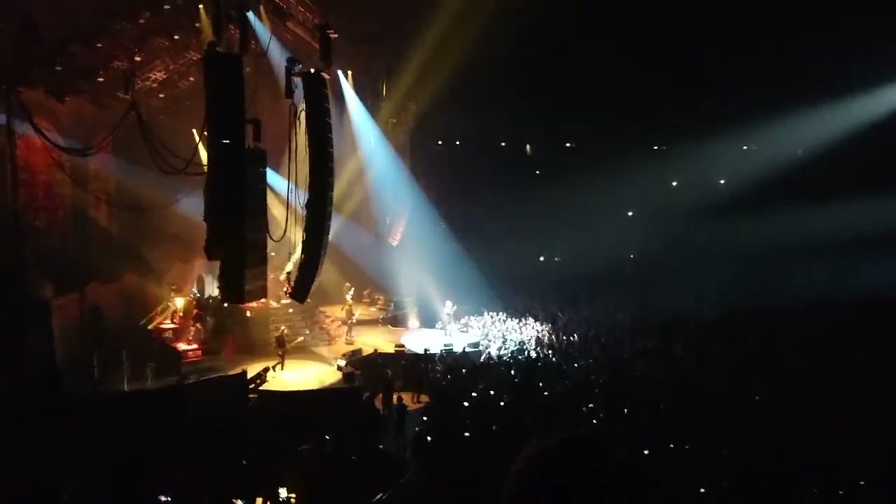 Ghost - Imperium / Kaisarion [Live At The Accor Arena - Paris - 18/04 ...