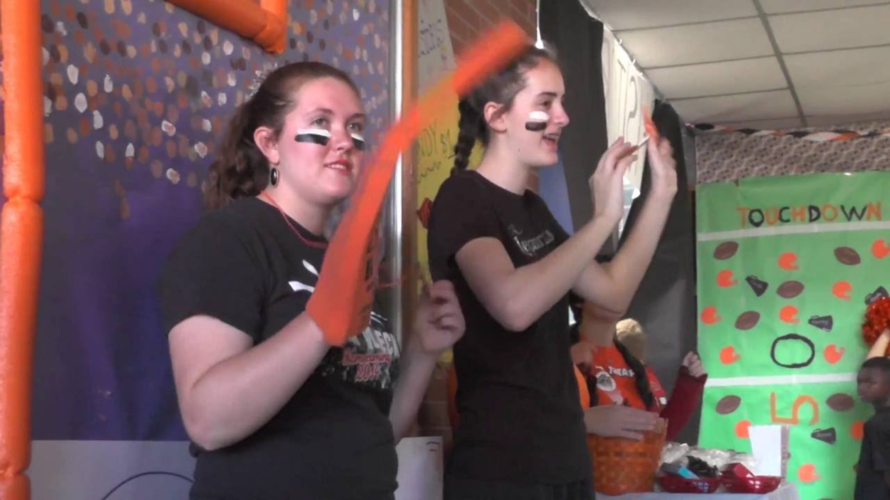 2016-2017 VVHS Homecoming Halls - YouTube